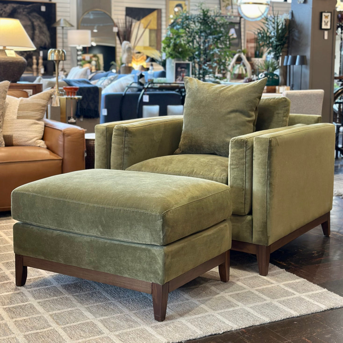 Kelsey Arm Chair | Jonathan Louis Furniture | City Home